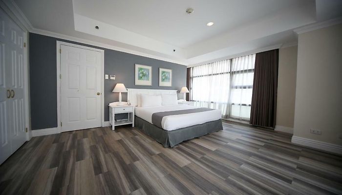 Infinity Tower Suites Manila Deals & Discounts for Hotel Reservations ...